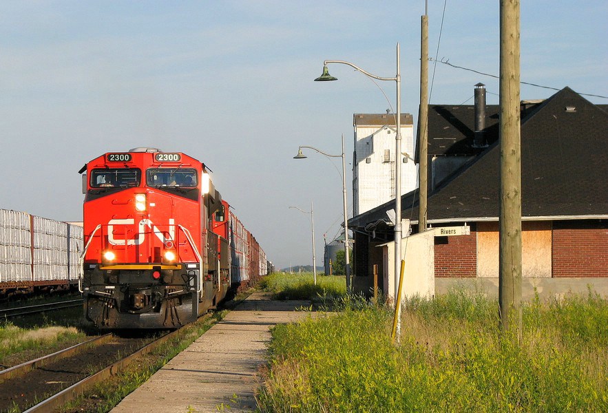 CN 2300